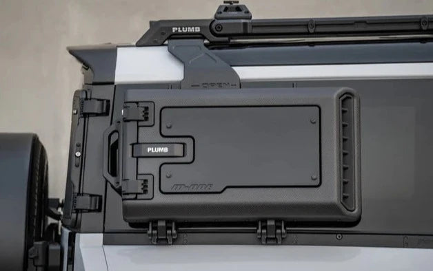 New Land Rover Defender Plumb Dry Carbon Fibre Side Equipment Case 90 ...