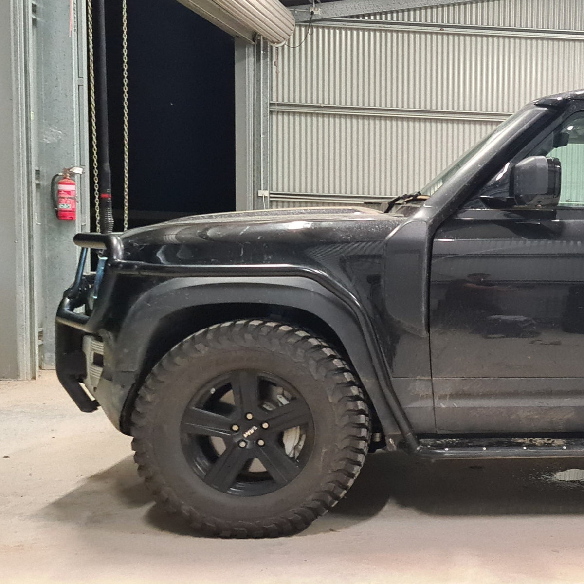 New Defender Air Suspension Electronic Lift/Drop Kit (Now with extra l ...