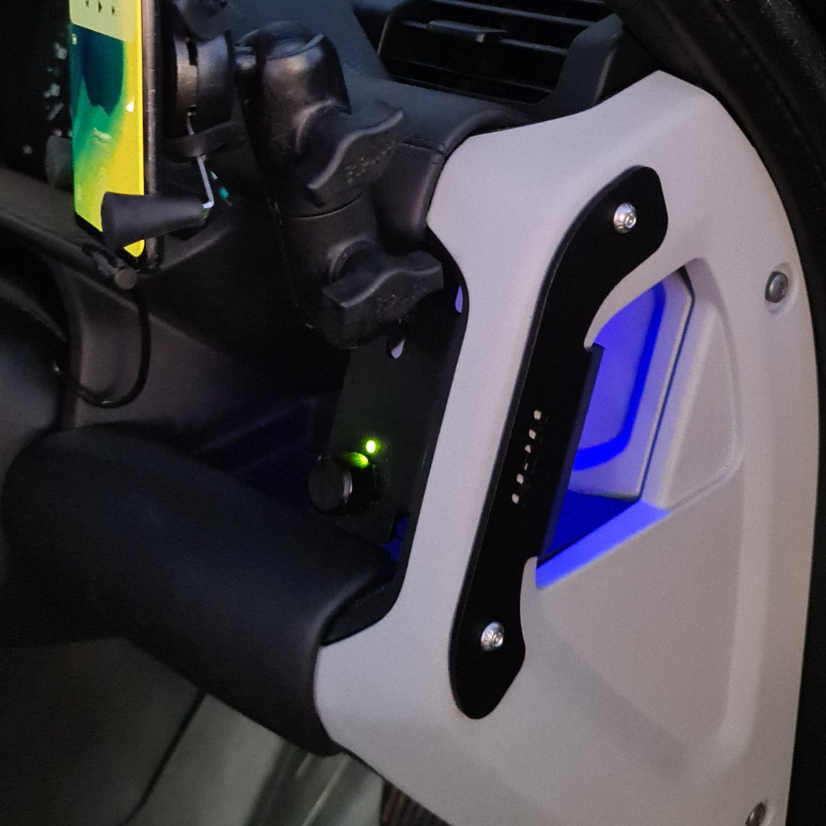 New Defender Phone Holder and Switch Mount Base – New Defender Mods