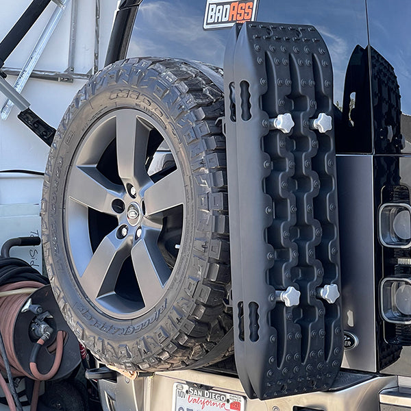 New Defender Rear Tire Side Mounting Platform – New Defender Mods