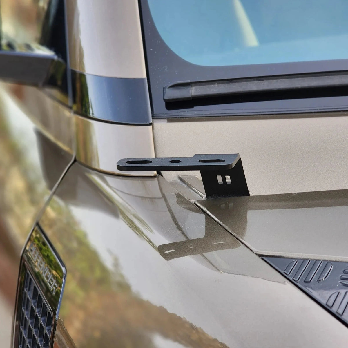 New Defender Ditch Light Brackets – New Defender Mods